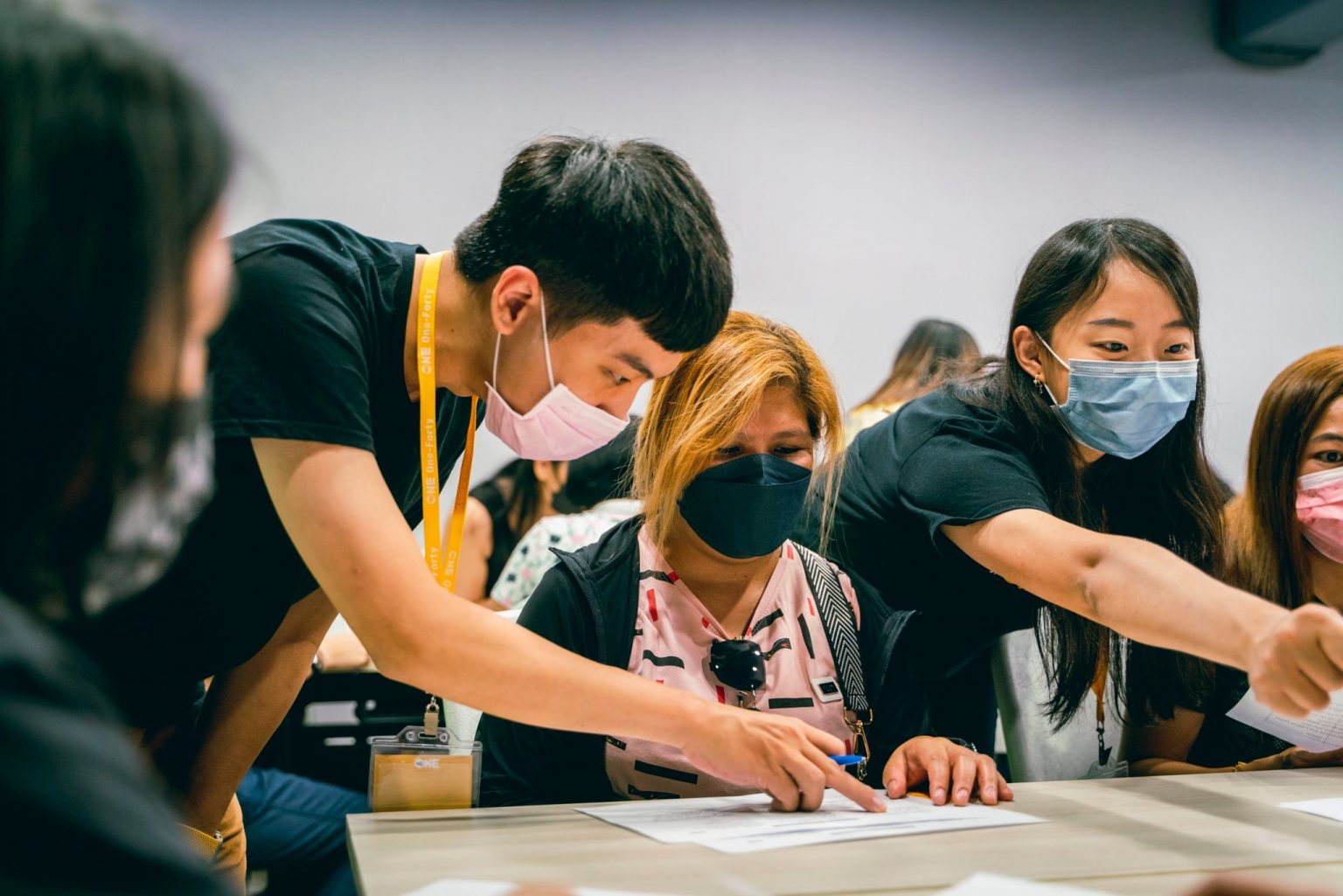 離鄉背井有苦難言訴！One-Forty 集資發展「移工學校」，願每個來台工作的人得到善待 | 群眾觀點